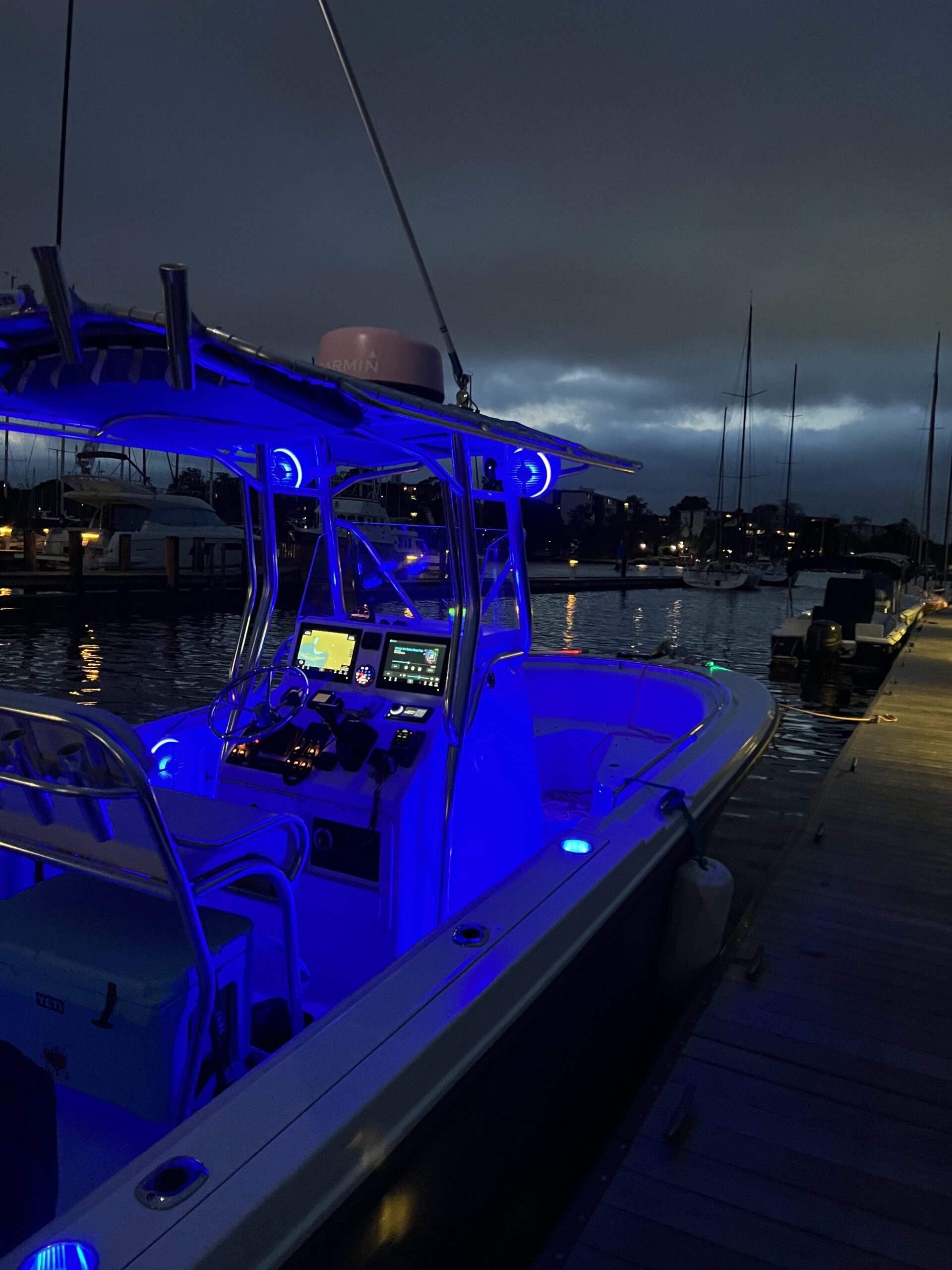 AM MARINE CUSTOM BOATS | AMMarineCustomBoats